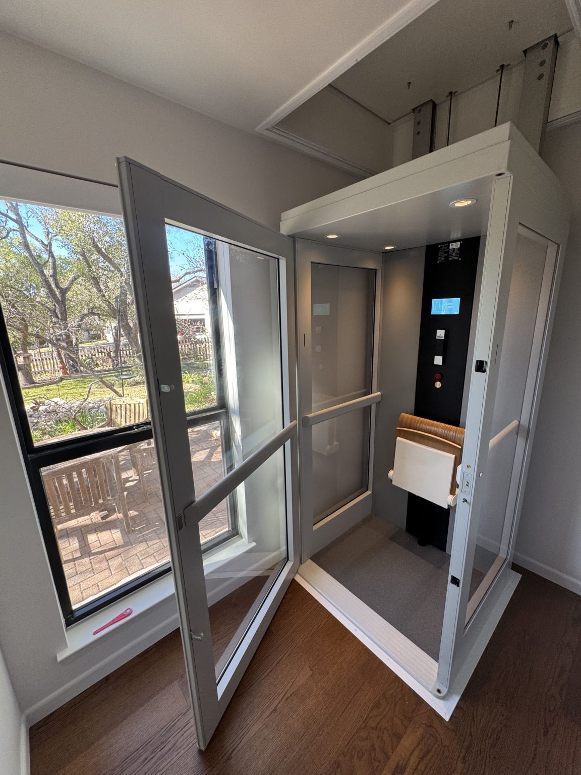 Shaftless Home Elevators – Home Elevator of Texas